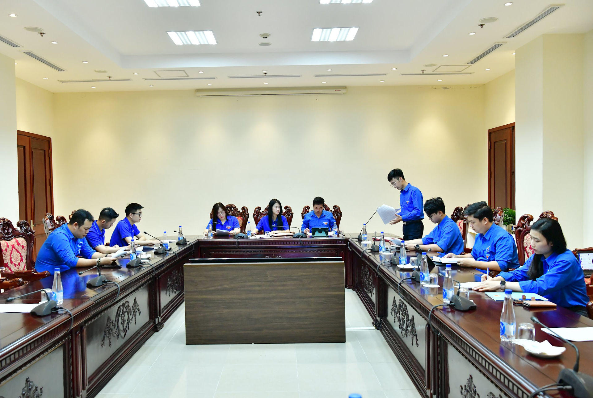 Hội nghị lần thứ Nhất Ban Chấp hành Đoàn Thanh niên Quốc hội